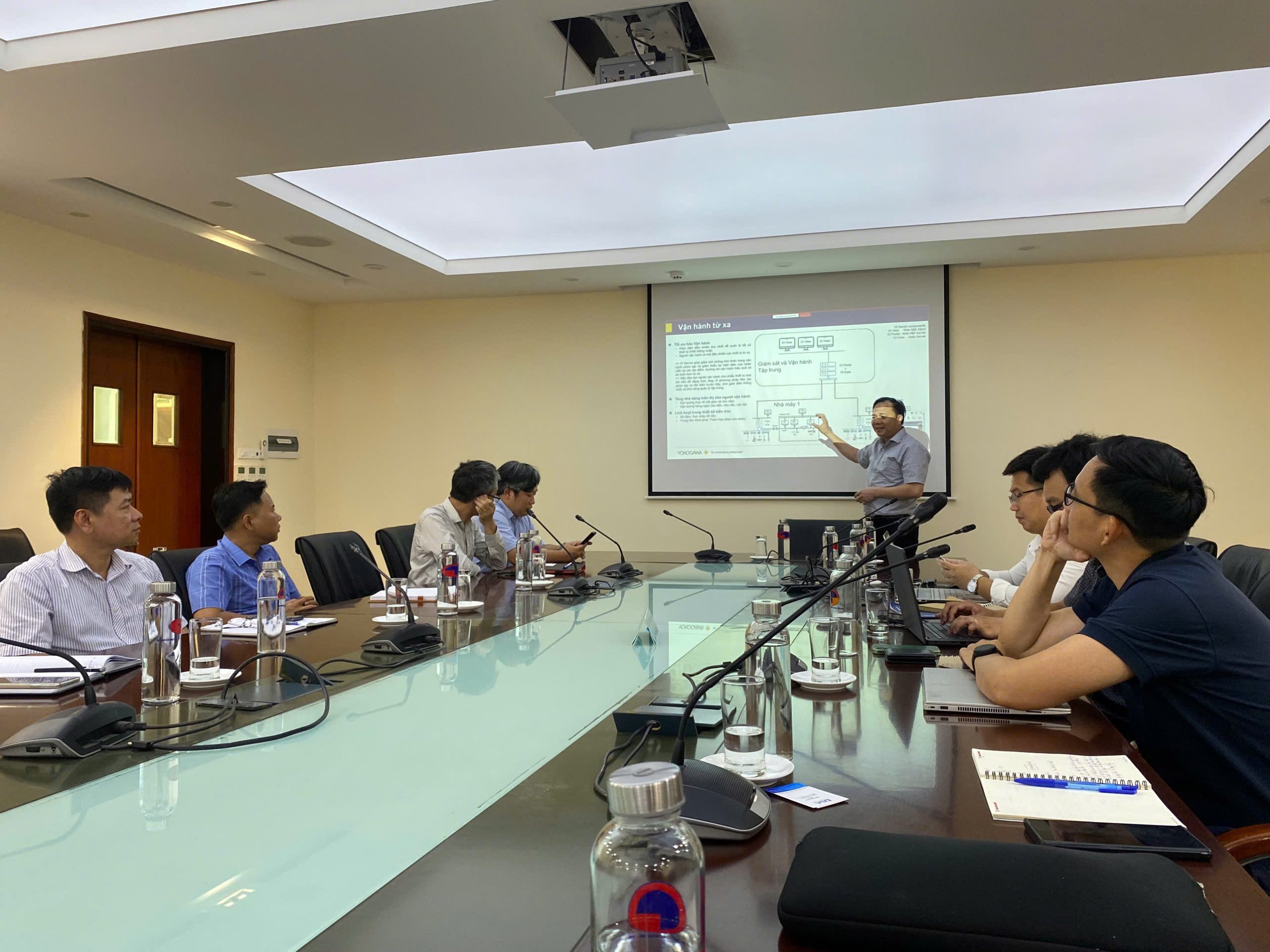 Working session between the Institute of Mining Science and Technology ...